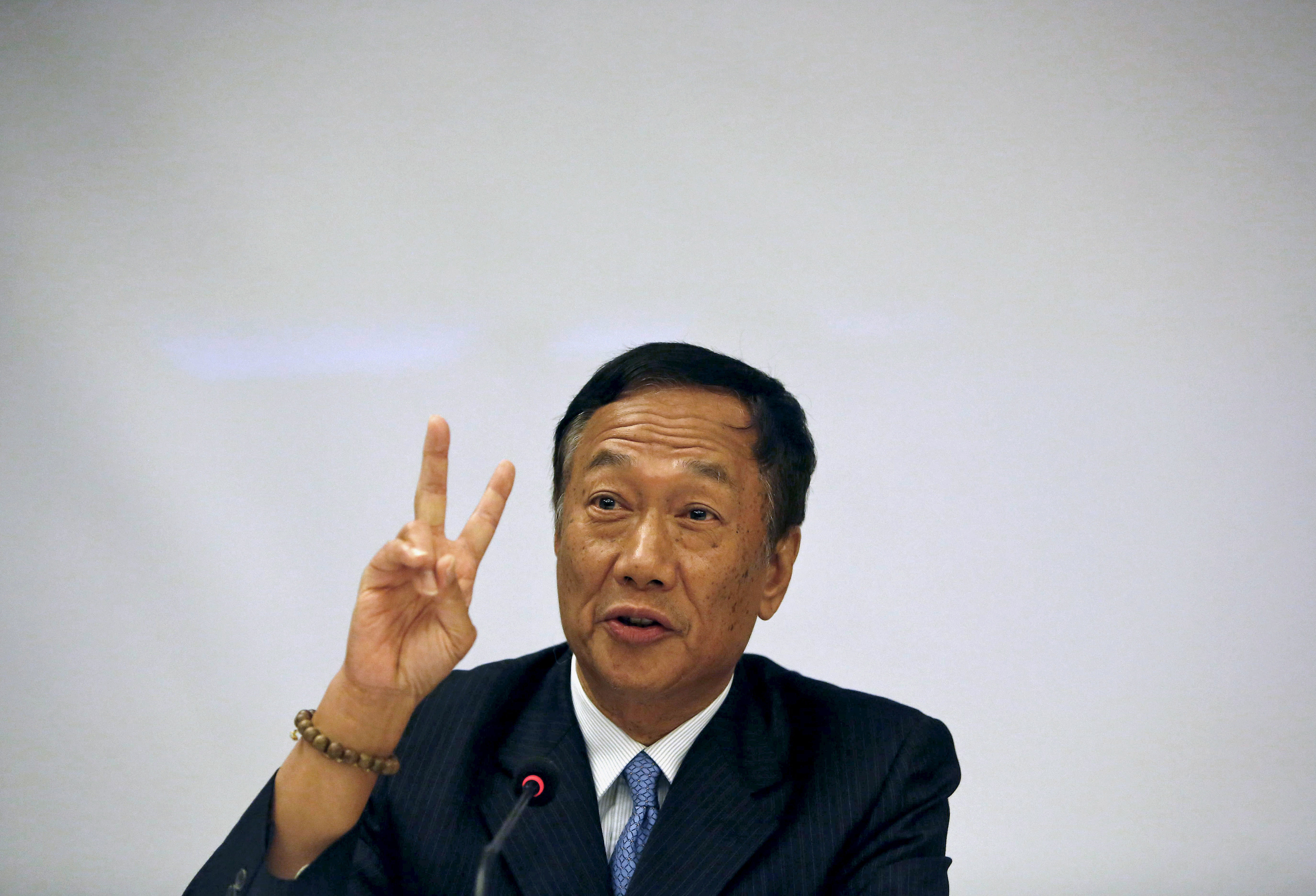 Foxconn in talks with Adanis, others to partner for manufacturing units ...