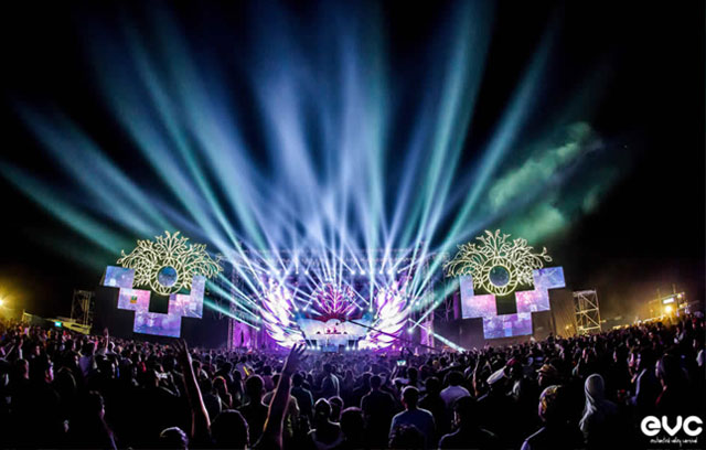 Universal picks 50% stake in Enchanted Valley Carnival