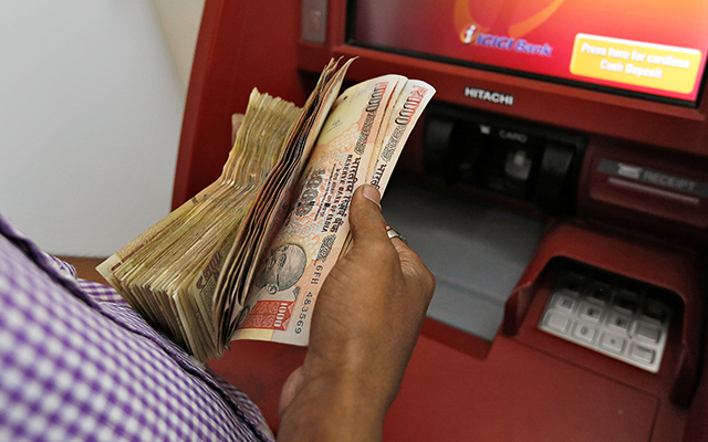 How abolishing Rs 500 and Rs 1000 notes could impact real estate, gold ...